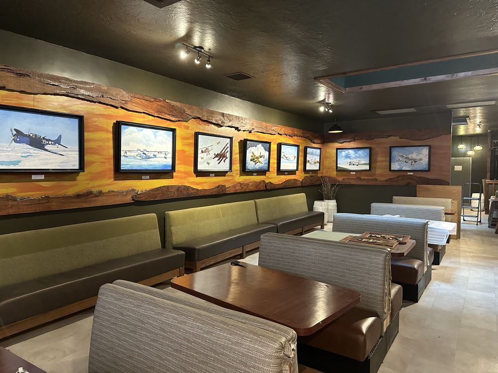 THE HOOD EUREKA - 15 Photos - 621 5th St, Eureka, California - Burgers ...