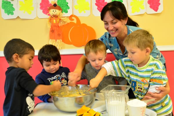 BABY GENIUS DAYCARE - Updated December 2025 - 13 Photos - 517 E Lincoln ...