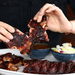 GUS’S BBQ - 1227 Photos & 832 Reviews - 20179 W Rinaldi St, Porter ...
