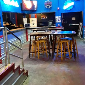 SLACKERS SPORTS BAR NORTHSTAR - 56 Photos & 66 Reviews - Sports Bars ...