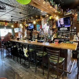 THE GROGGY FROGG - Updated October 2025 - 195 Photos & 102 Reviews ...