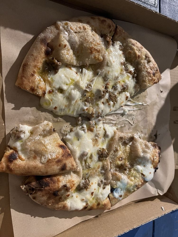 KALACROW WOOD FIRED PIZZA - Updated December 2025 - Gainesville ...