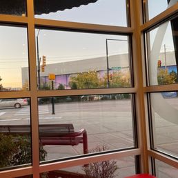 RED ROBIN GOURMET BURGERS AND BREWS - Updated July 2025 - 337 Photos ...