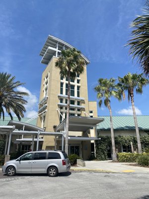 LARGO PUBLIC LIBRARY - Updated December 2025 - 84 Photos & 42 Reviews ...