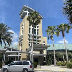 LARGO PUBLIC LIBRARY - 87 Photos & 31 Reviews - 120 Central Park Dr ...