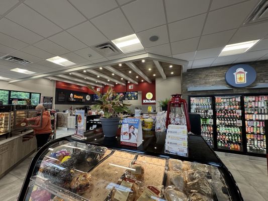 RUSTY LANTERN MARKET - Updated October 2025 - 17 Photos - 181 Gray Rd ...