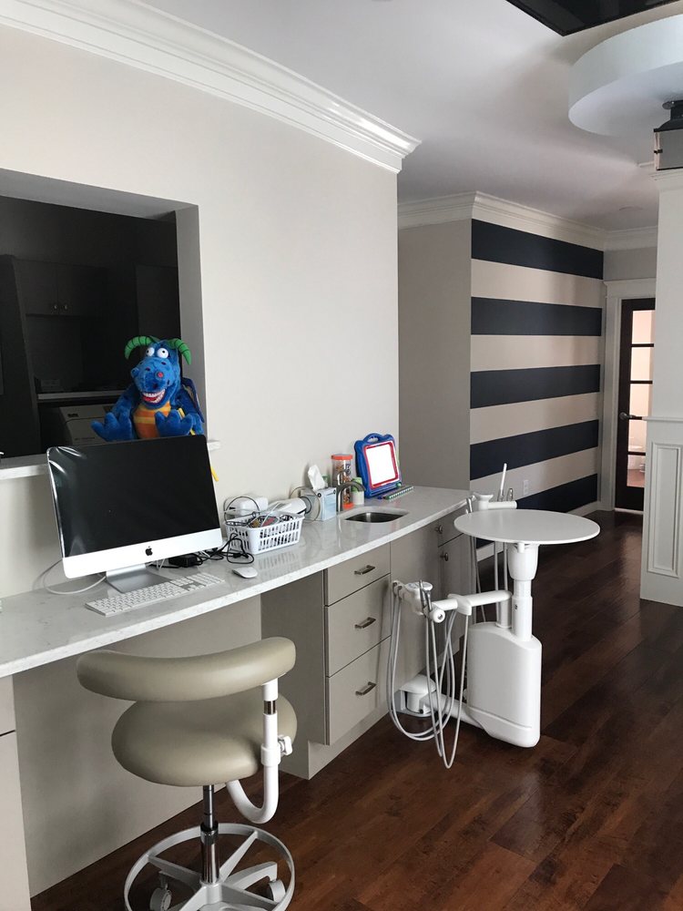 FRONT STREET PEDIATRIC DENTISTRY - Updated April 2025 - 218A South ...