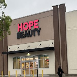 TISUN BEAUTY - Updated December 2025 - 47 Photos & 55 Reviews - 9011 S ...