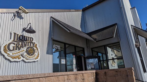 LIQUID GRAVITY BREWING - Updated October 2025 - 107 Photos & 82 Reviews ...