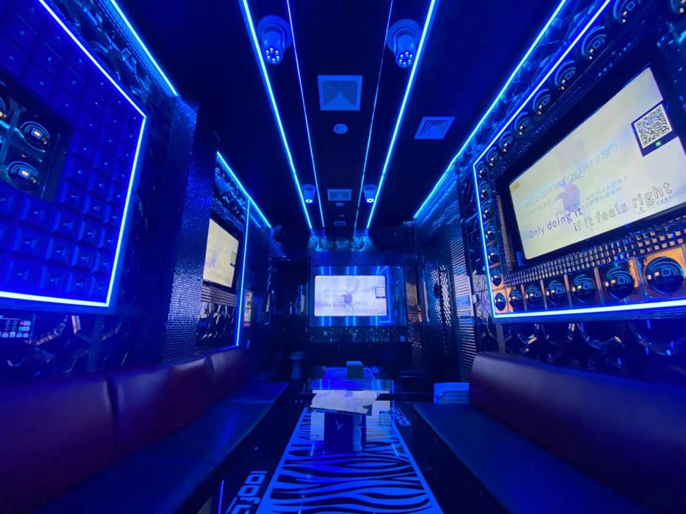 100 FUN - 289 Photos & 328 Reviews - 932 60th St, Brooklyn, New York ...