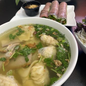 MAC PHO - Updated October 2024 - 317 Photos & 169 Reviews - 3322 E ...