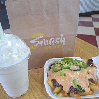 SMASH BROS BURGERS - Updated October 2025 - 154 Photos & 110 Reviews ...