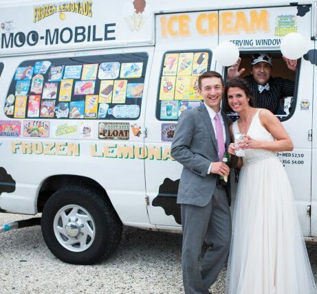 THE MOO-MOBILE - Updated December 2025 - 15 Photos - Cranston, Rhode ...