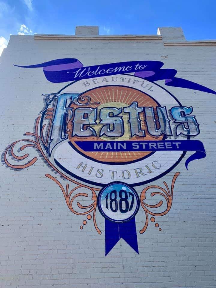 FESTUS MAIN STREET MURAL - Updated November 2024 - 115 E Main St ...