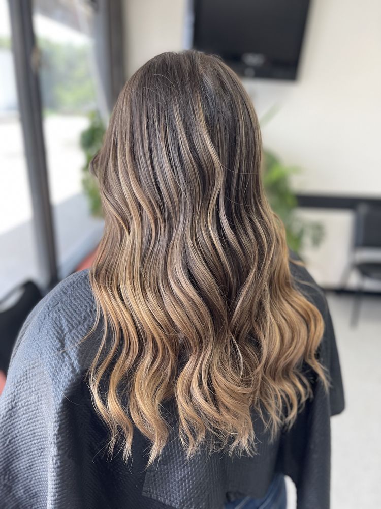 ANA’S SALON ESTILO CALIDAD - Updated July 2024 - 12540 E 21st St, Tulsa ...