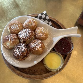 BRODER ØST - Updated July 2024 - 436 Photos & 368 Reviews - 102 Oak St ...