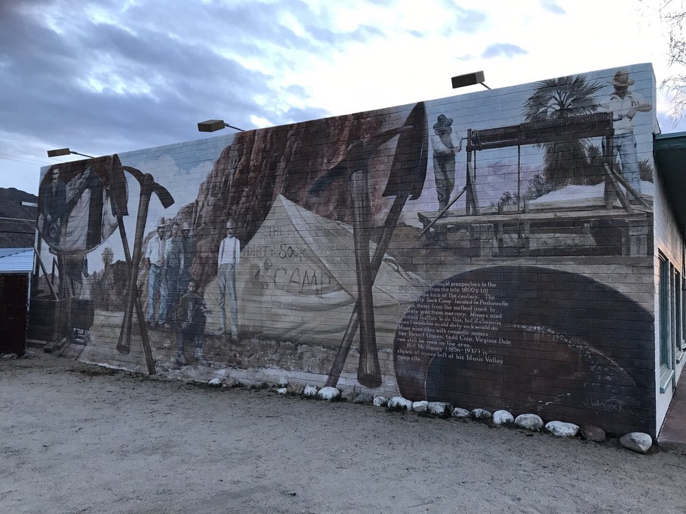 MURAL GALLERY - Updated May 2024 - 73554 29 Palms Hwy, Twentynine Palms ...