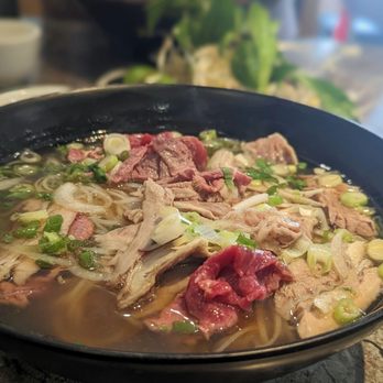 QUE LING RESTAURANT - Updated December 2025 - 174 Photos & 102 Reviews ...