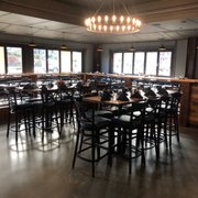 SHINERS ON THE LEVEE - 56 Photos & 25 Reviews - 1 Levee Way, Newport ...