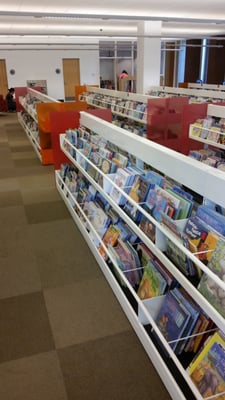 CHAMPAIGN PUBLIC LIBRARY - Updated October 2025 - 11 Photos & 49 ...