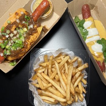 DESTINATION DOGS - Updated December 2024 - 1610 Photos & 1268 Reviews ...