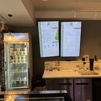 MACADONS - Updated November 2025 - 835 Photos & 427 Reviews - 826 S 3rd ...