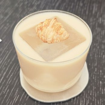 ELLIPSIS - Updated January 2026 - 104 Photos & 17 Reviews - 205-1540 W ...