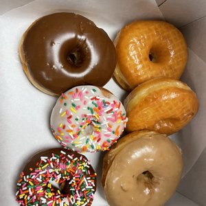 JR’S DONUTS - 32 Photos & 77 Reviews - Bakeries - 9170 Elk Grove Florin ...