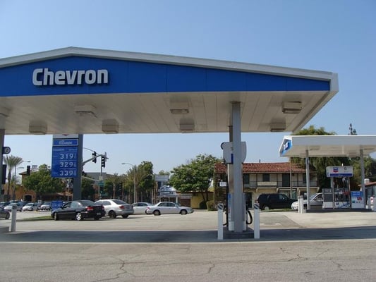 CHEVRON - Updated November 2025 - 13 Reviews - 160 E California Blvd ...