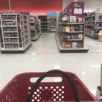 TARGET - Updated May 2025 - 914 Photos & 114 Reviews - 5800 S ...