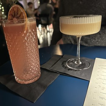 FLORA - Updated October 2025 - 168 Photos & 58 Reviews - 4500 SW Watson ...