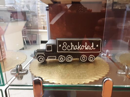 SCHAKOLAD CHOCOLATE FACTORY - Updated August 2024 - 35 Photos & 19 ...