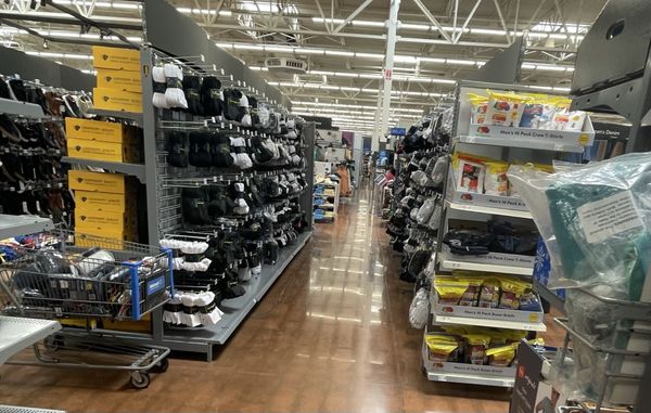WALMART SUPERCENTER - Updated May 2026 - 10 Photos - 7500 E Reno Ave ...