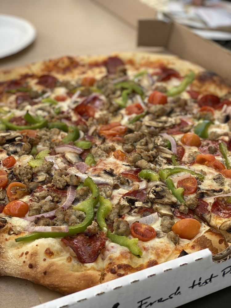 ZPIZZA - 78 Photos & 147 Reviews - 7956 E Pacific Coast Hwy, Newport ...