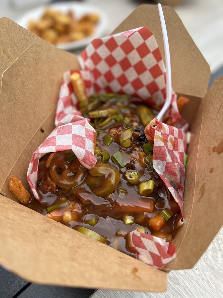 MAISON D’ LA POUTINE HOUSE - Updated October 2025 - 21 Photos & 12 ...