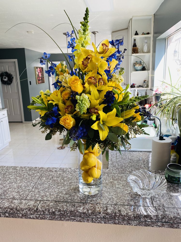 WINDOW BOX FLORIST - Updated December 2025 - 66 Photos & 38 Reviews ...