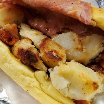 DELI ZONE - Updated July 2025 - 79 Photos & 56 Reviews - 290 Rt 109 ...