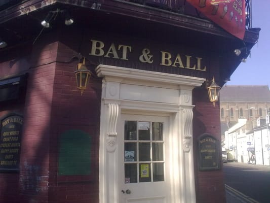THE BAT & BALL - Updated January 2026 - 49-51 Ditchling Road, Brighton ...