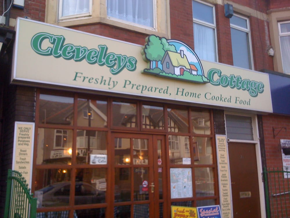 CLEVELEYS COTTAGE - Coffee & Tea - 28 Victoria Road West, Thornton ...