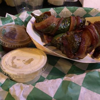 SHAMROCKS GRILL AND PUB - Updated August 2025 - 201 Photos & 347 ...