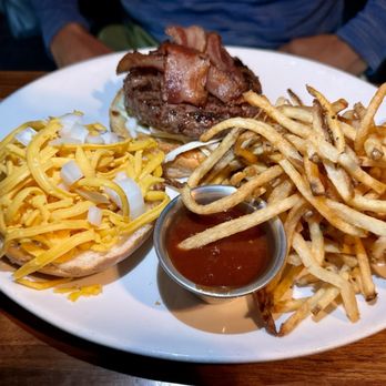 BARTLETT’S - Updated December 2024 - 979 Photos & 1050 Reviews - 2408 W ...