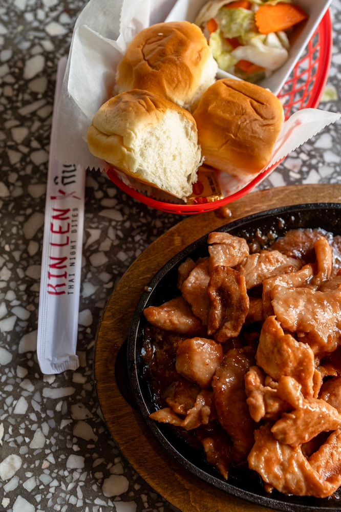 KIN LEN THAI NIGHT BITES - Updated August 2024 - 2389 Photos & 800 ...