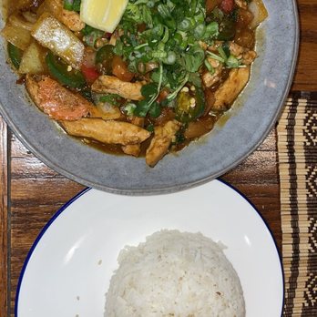 INLAY BURMESE KITCHEN - Updated June 2024 - 384 Photos & 251 Reviews ...