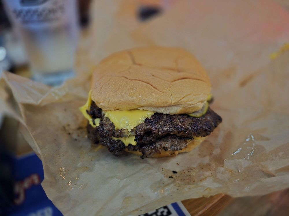 COSMO BURGER - Updated December 2025 - 74 Photos & 105 Reviews - 7438 ...