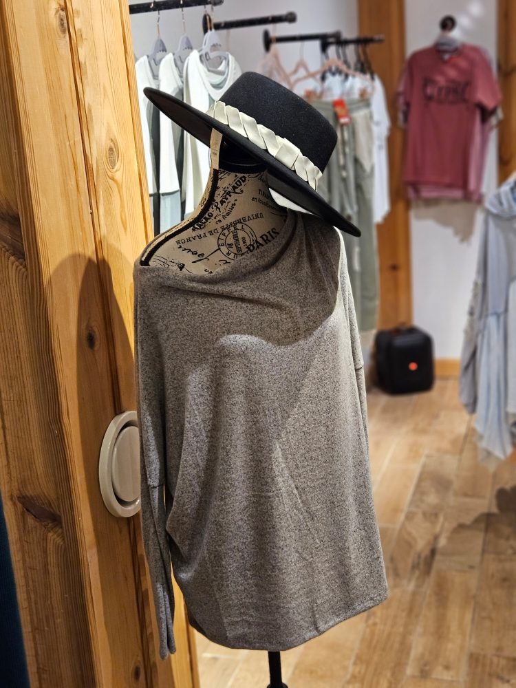 GYPSY SPIRIT BOUTIQUE - Updated October 2025 - 3040 S Evans St ...