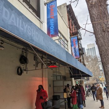 THE DAILY SHOW - Updated April 2026 - 241 Photos & 268 Reviews - 733 ...