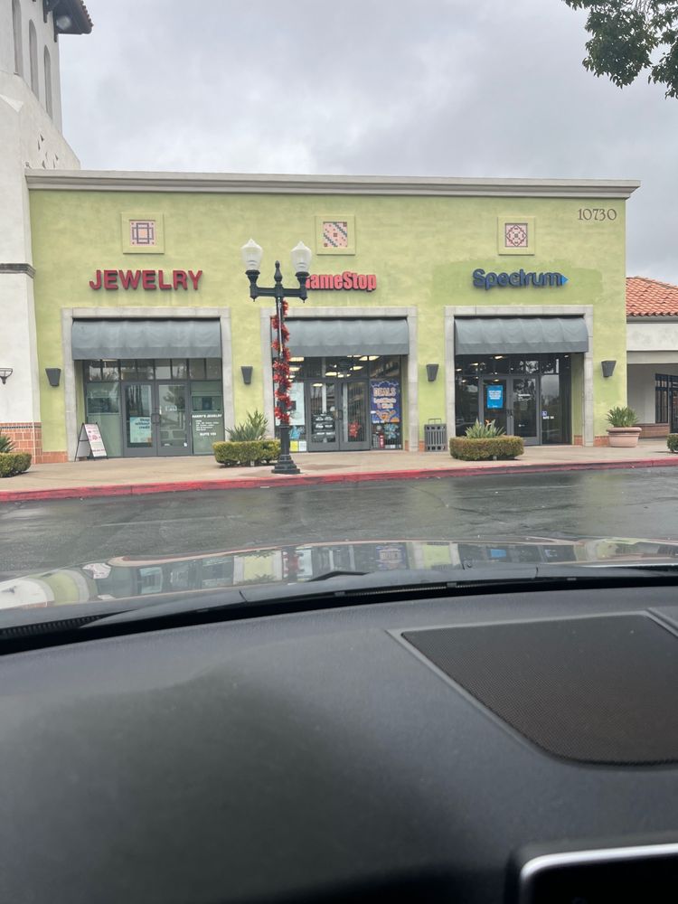 GAMESTOP - Updated June 2024 - 23 Photos & 48 Reviews - 10730 Foothill ...