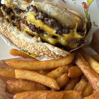 MARZ COMMUNITY BREWING - Updated July 2025 - 453 Photos & 207 Reviews ...