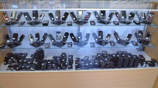 THE AUSTIN CELL PHONE - Updated October 2025 - 10 Photos & 130 Reviews ...