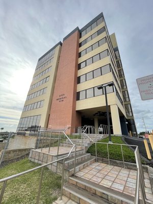 AIEA MEDICAL BUILDING - Updated December 2025 - 18 Photos & 20 Reviews ...